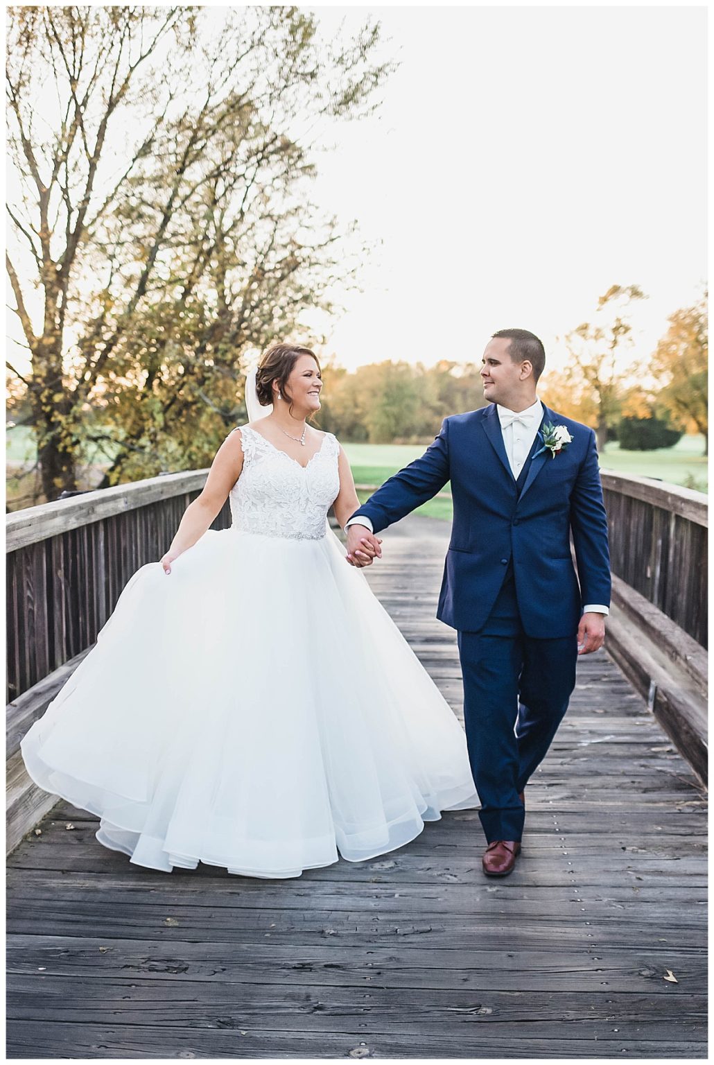 Bogey’s, Pitman NJ | Fall Wedding | Kelly + Michael | serenarosephotos.com